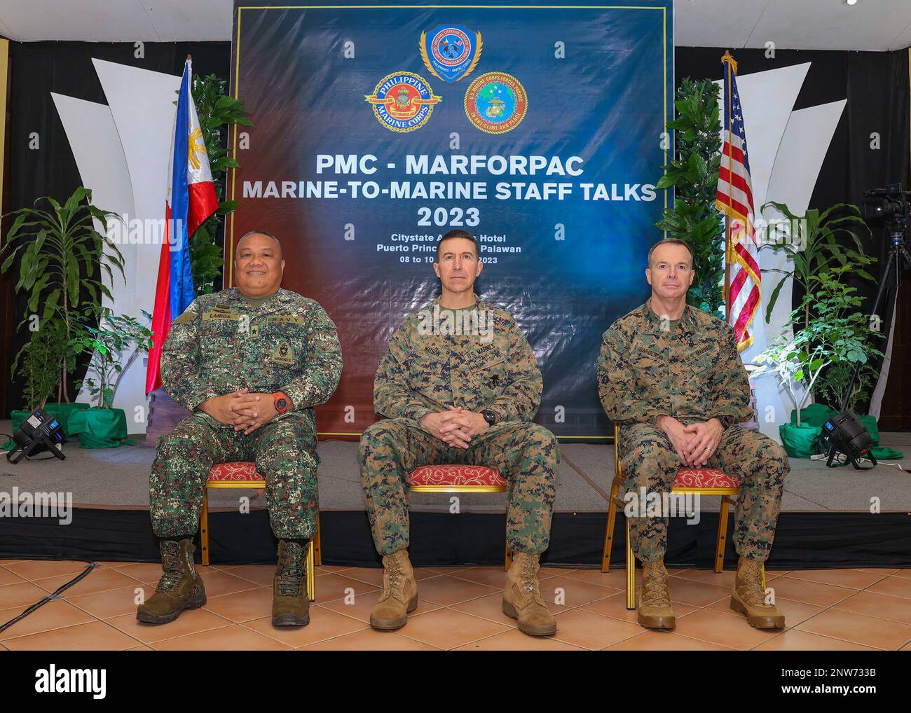 Philippine Marine Corps Brig. Gen. Jimmy D. Larida, left, commander ...
