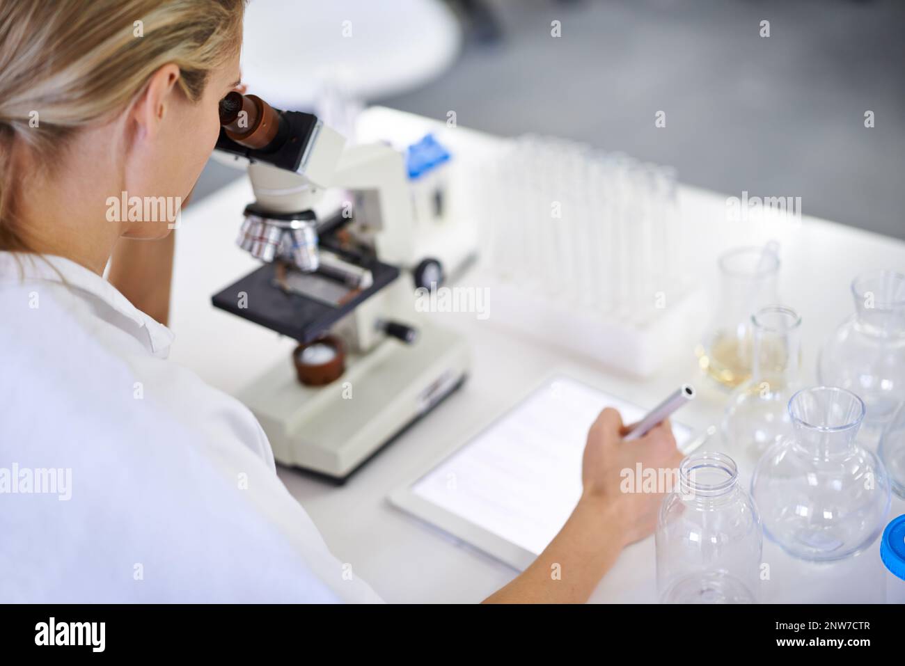 Scientific records hi-res stock photography and images - Alamy