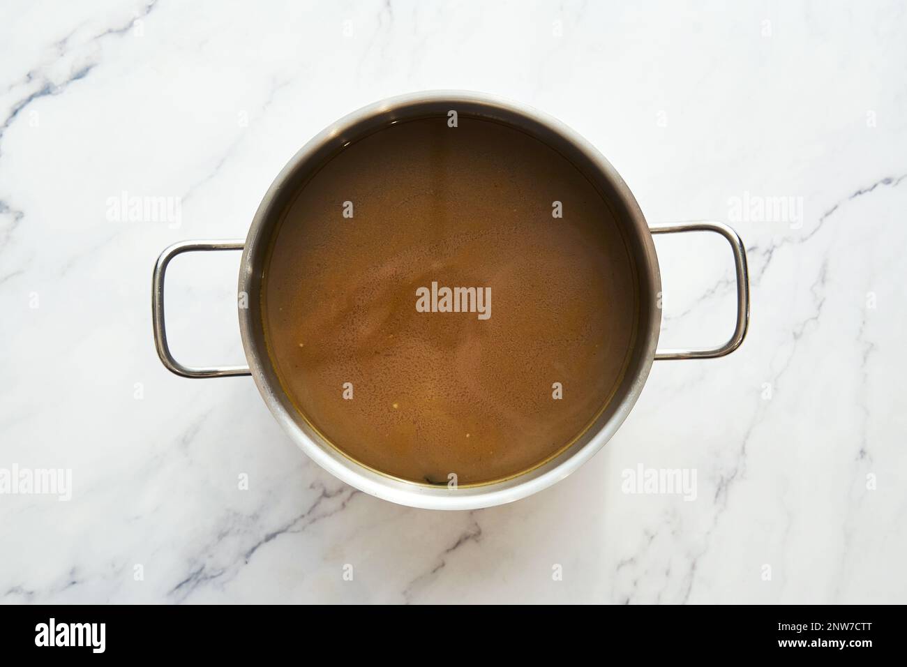 Vegetarian pot top view hi-res stock photography and images - Alamy
