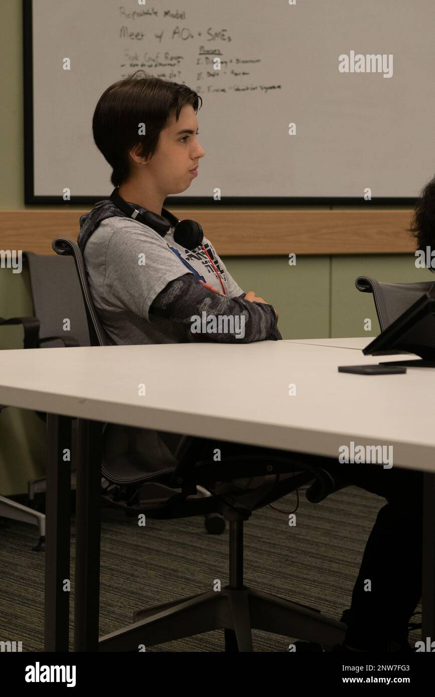 Aliamanu middle school hi-res stock photography and images - Alamy