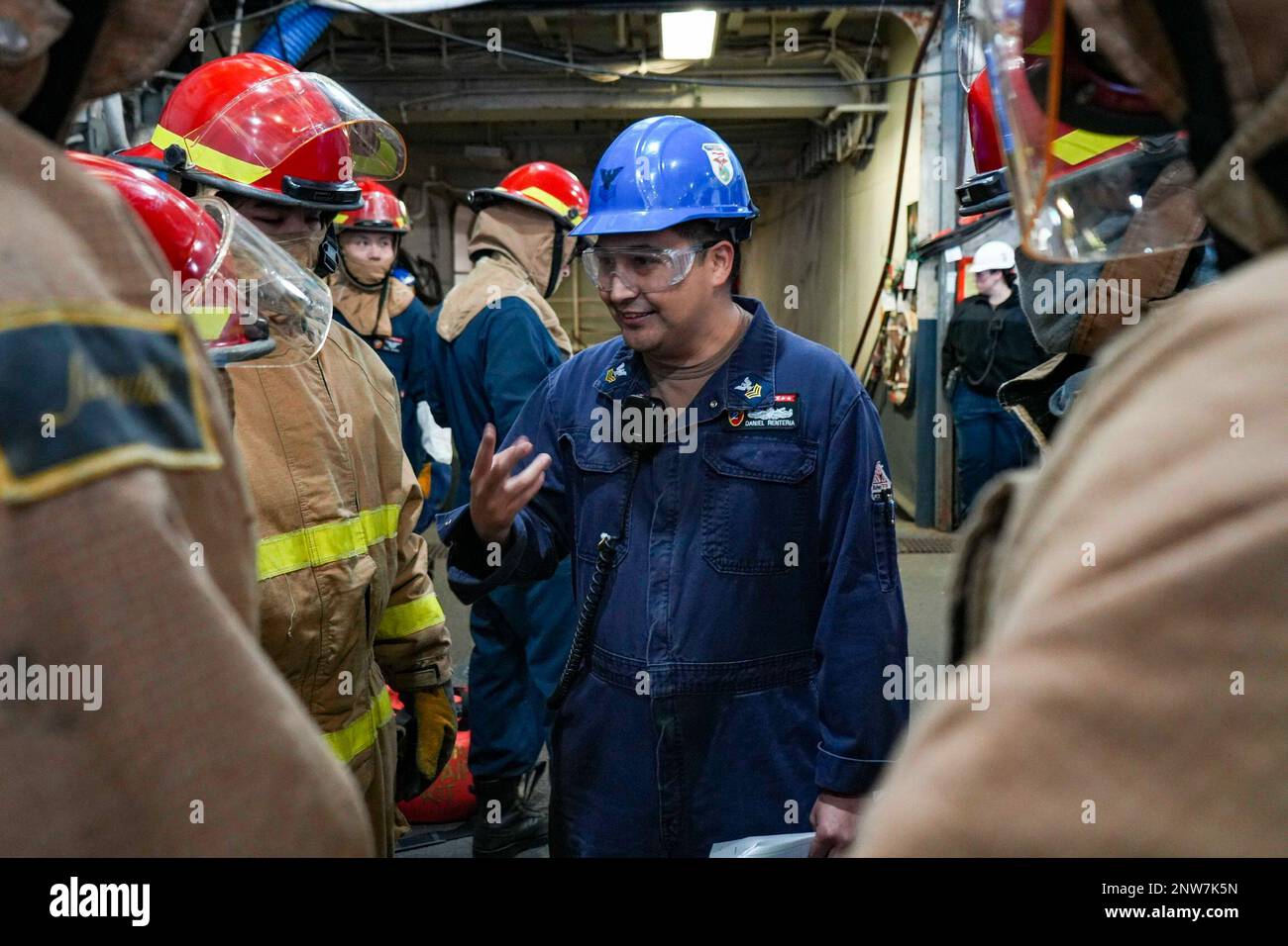 SAN DIEGO (Jan. 31, 2023) Electrician’s Mate 1st Class Daniel Renteria ...