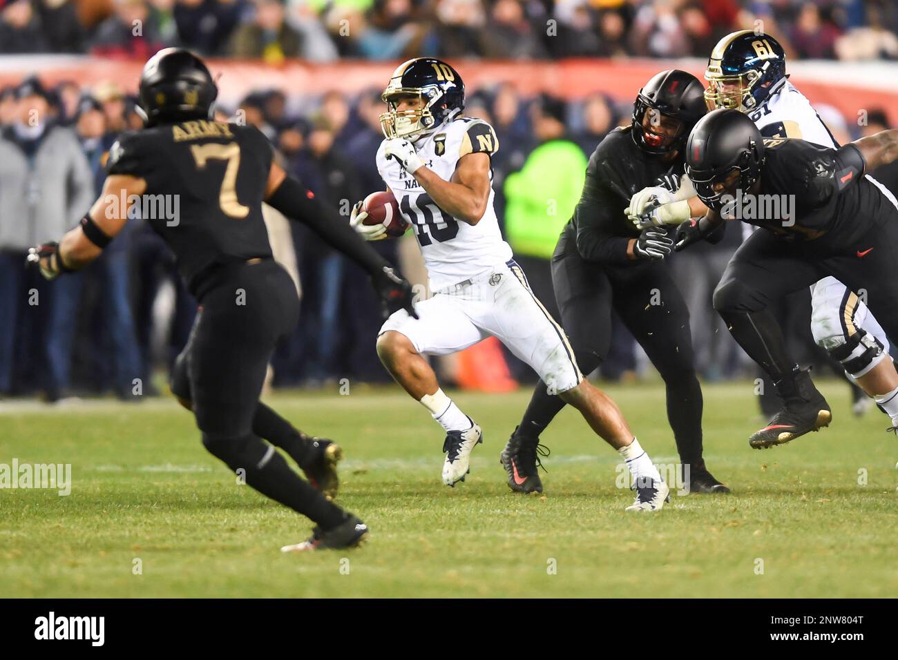 December 8, 2018 - Philadelphia, Pennsylvania, U.S - Navy Quarterback ...