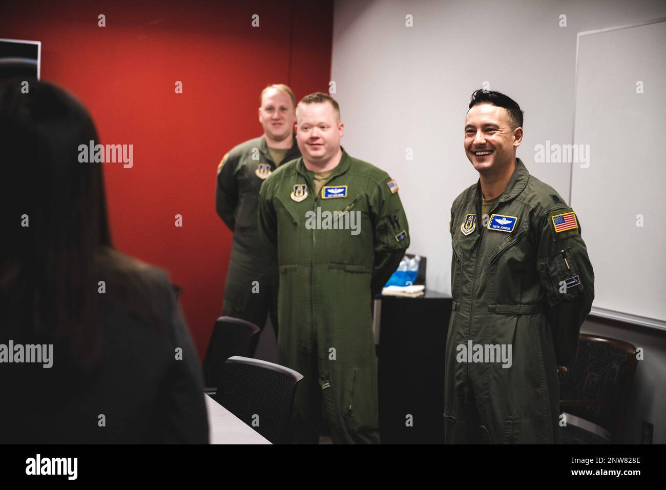 Lt. Col. Dustin Johnson, 89th Airlift Squadron commander, and his crew ...