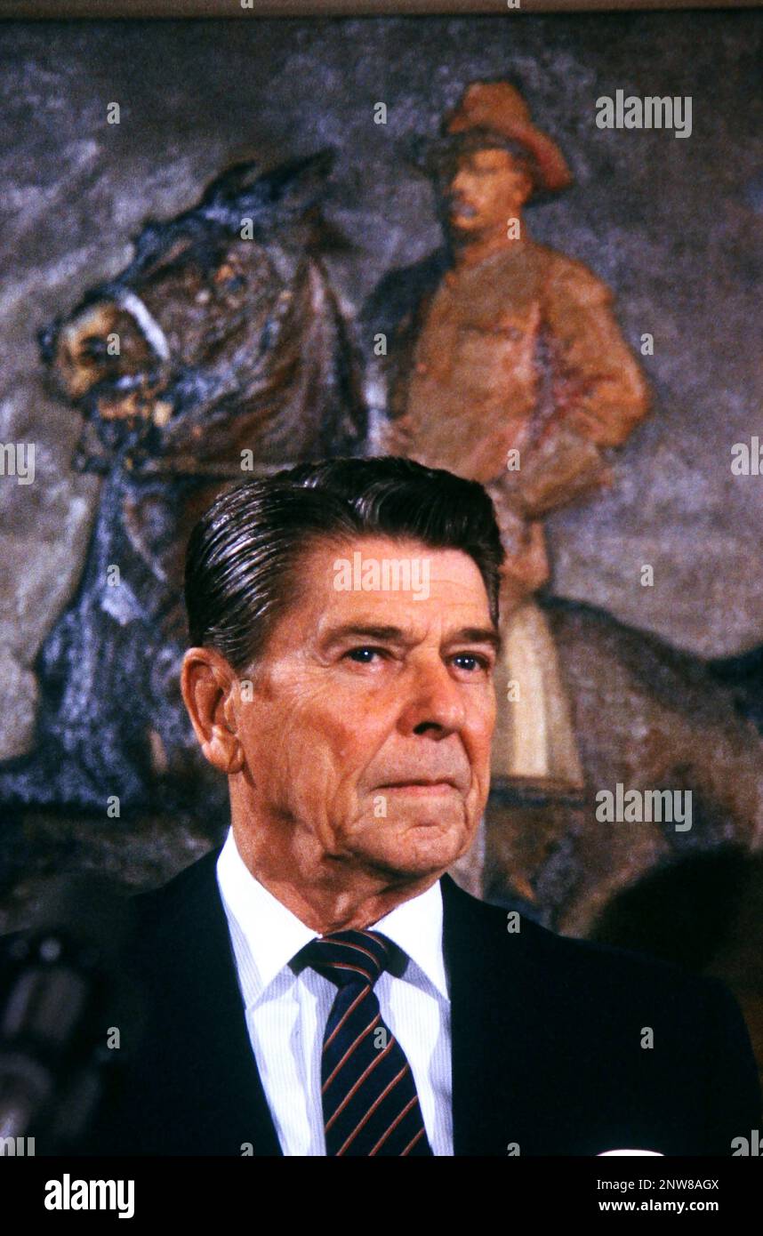 President Ronald makes a statement in the Roosevelt Room of the White ...