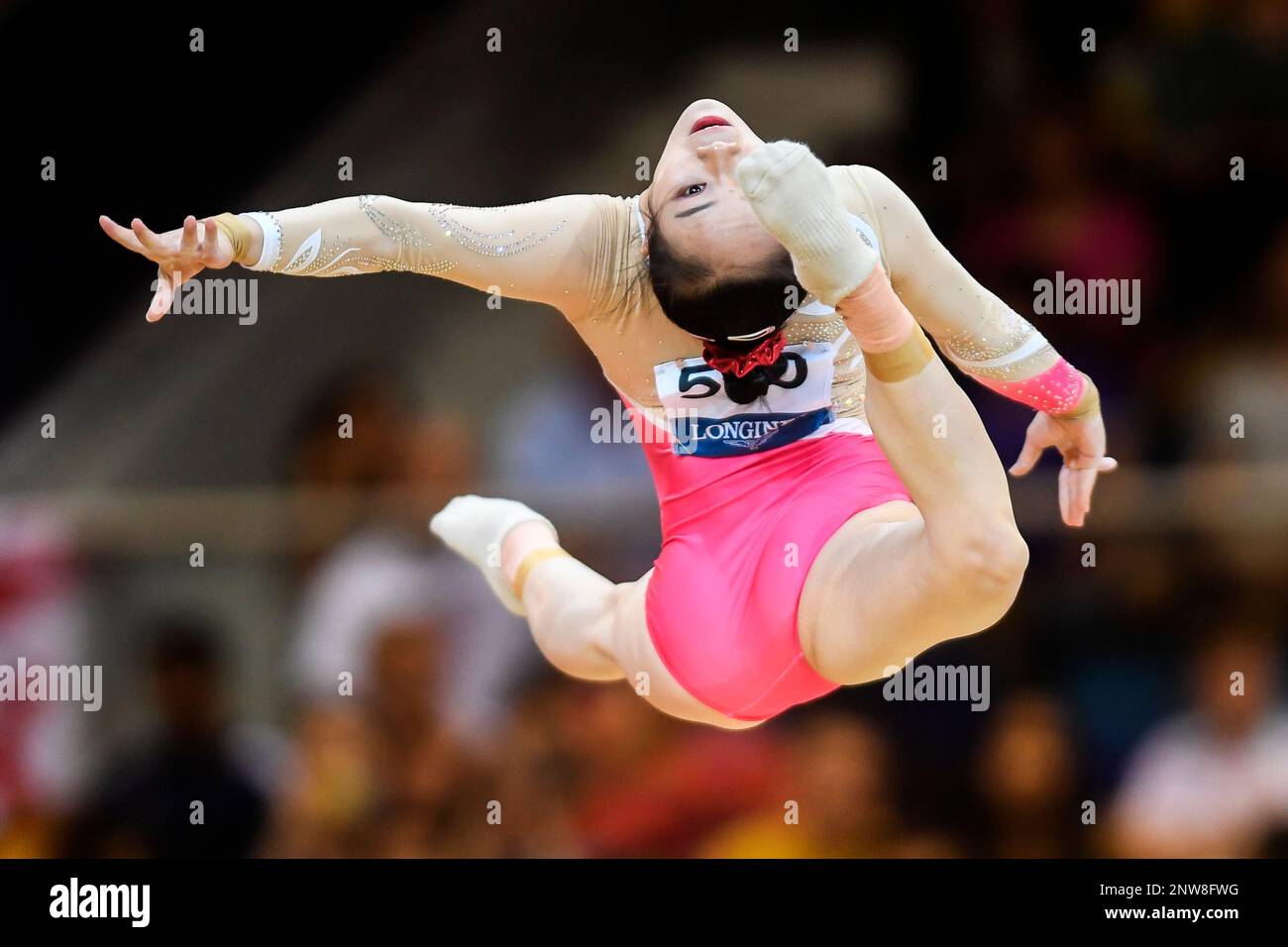 November 1, 2018 - Doha, Qatar - HUAN LUO from China competes on the ...