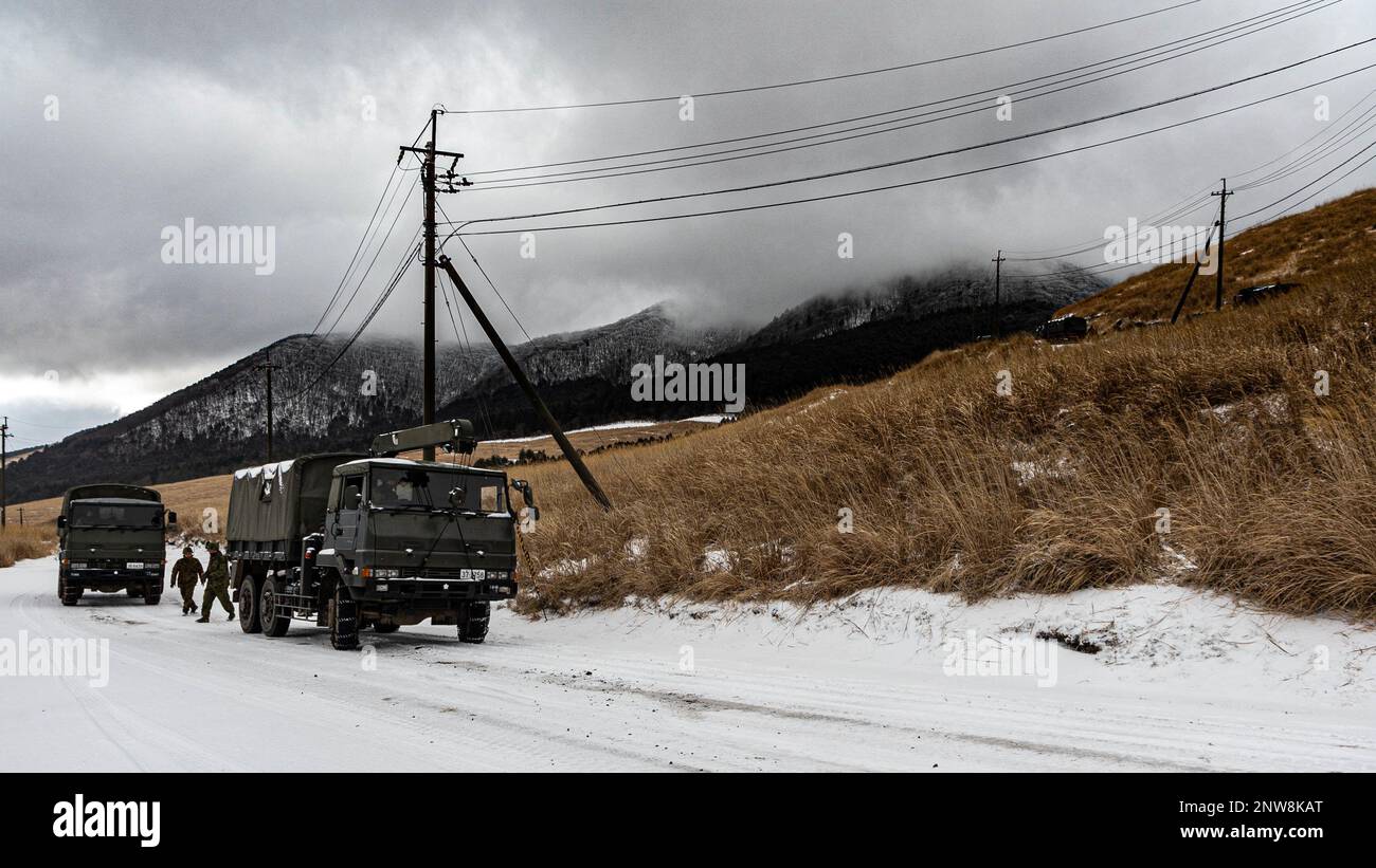 Japanese Amphibious Rapid Deployment Brigade soldiers support bilateral ...
