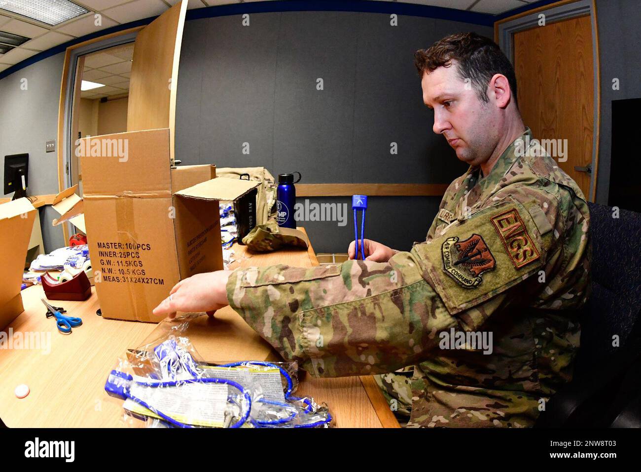 Senior Airman Daniel Allred, 388th Maintenance Squadron, volunteers to ...