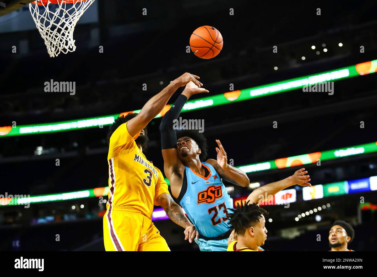 MINNEAPOLIS, MN - NOVEMBER 30: (L-R) Minnesota Golden Gophers forward ...