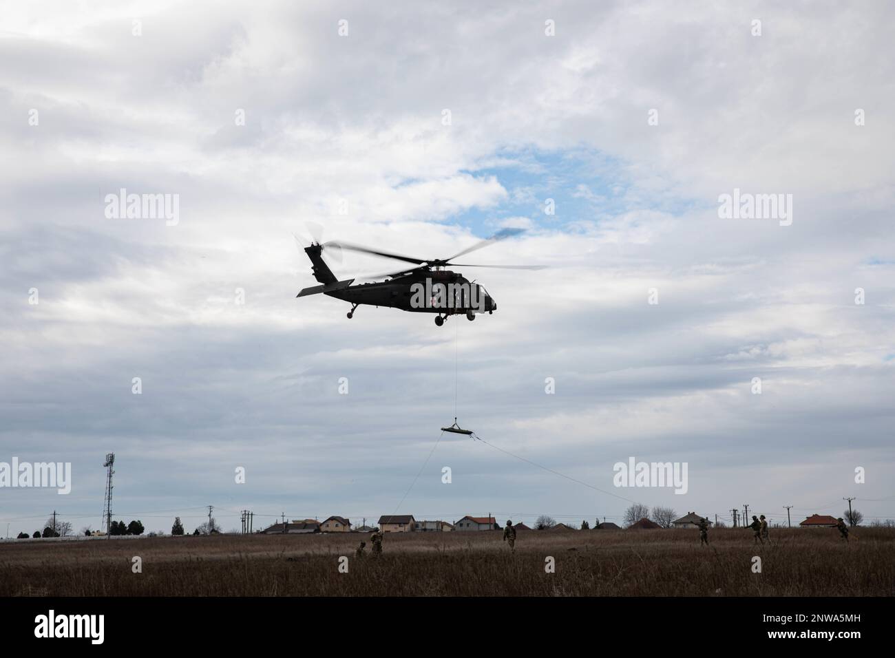 Soldiers assigned to the 39th Brigade Engineer Battalion, 2nd Brigade ...