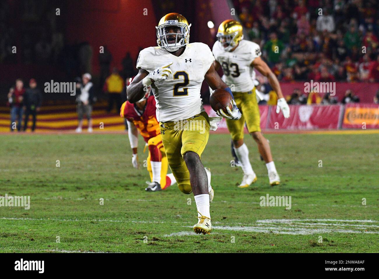 LOS ANGELES, CA - NOVEMBER 24: Notre Dame (2) Dexter Williams (RB ...