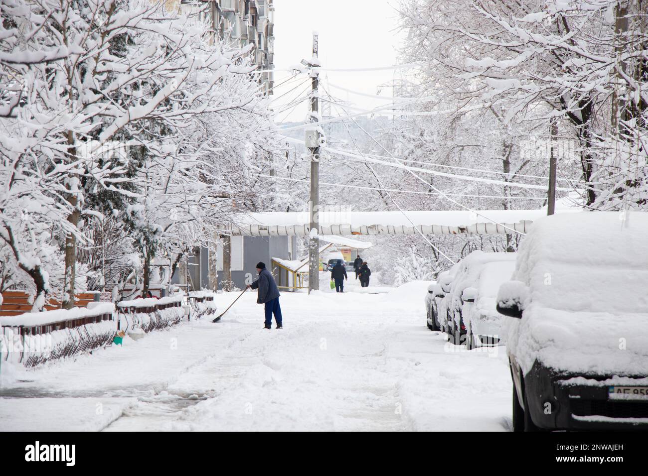 Ukraine Dnipro 26.12.2021 - City in winter with cars in the snow and ...