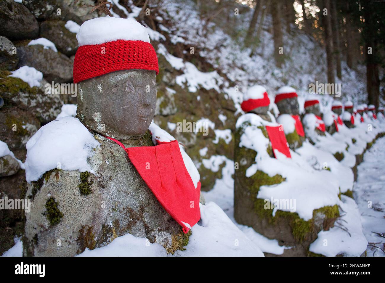 Narabijizo, Bakejizo, jizo stone statues,buddhist guardian deities in ...