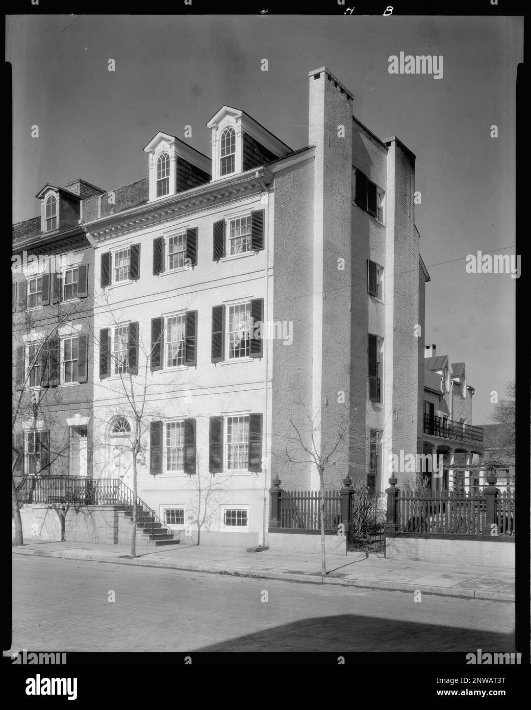 Fairfax-Moore-Montague House, 207 Prince Street, Alexandria, Virginia ...