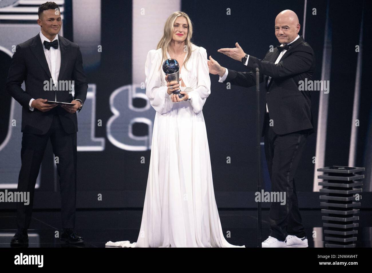 Alexia Putellas of Barcelona receive the trophy FIFA Best Women's ...