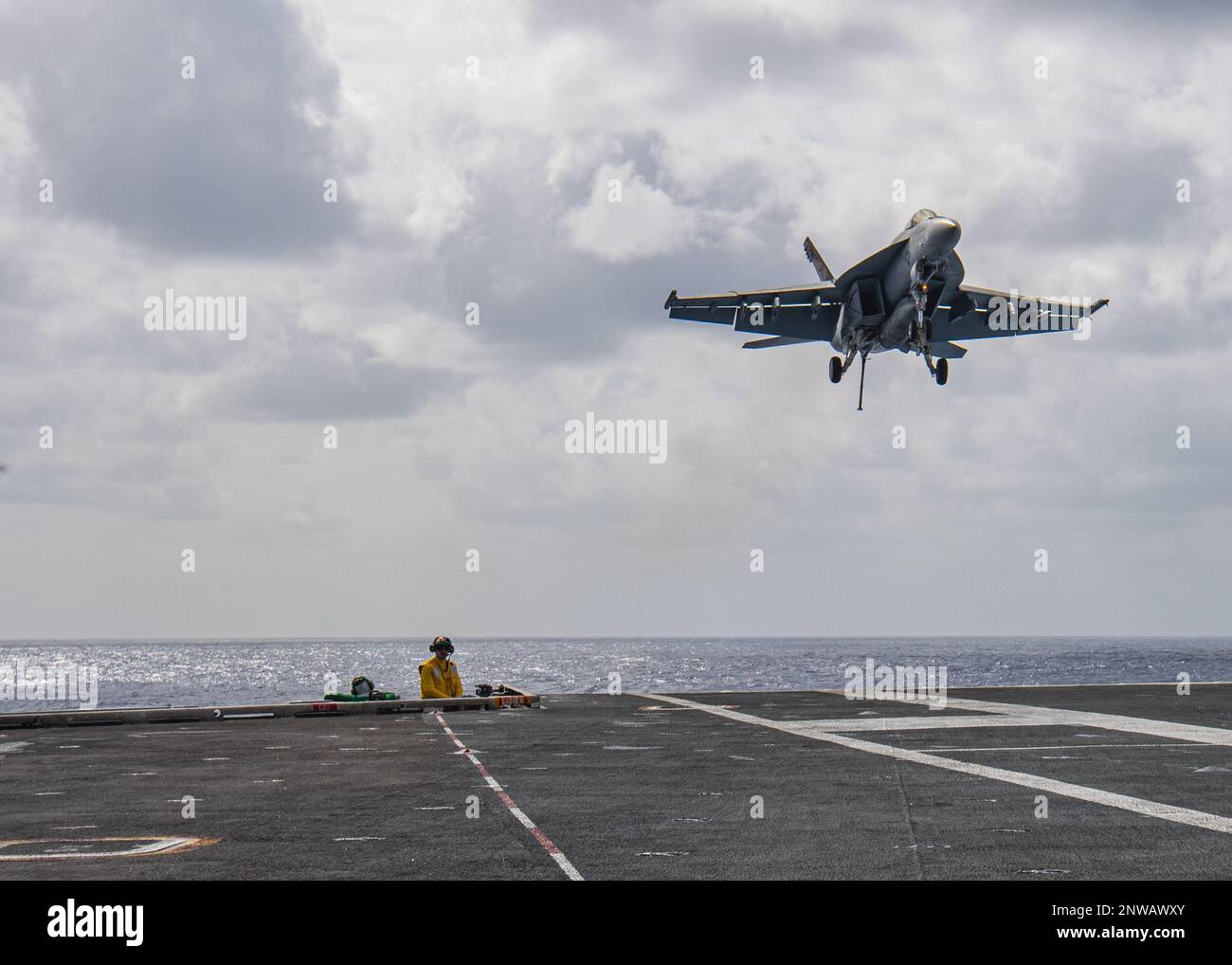 230109-N-MH015-1128 PHILIPPINE SEA (Jan. 9, 2023) An F/A-18E Super Hornet from the “Blue ...