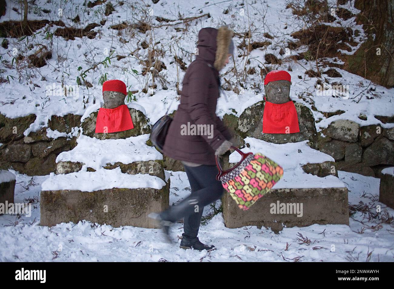 Narabijizo, Bakejizo, jizo stone statues,buddhist guardian deities in ...