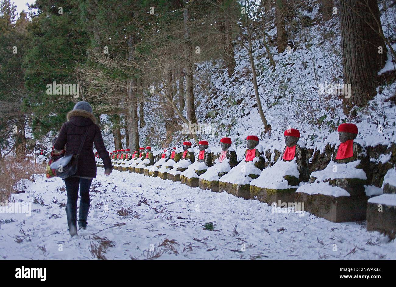 Narabijizo, Bakejizo, jizo stone statues,buddhist guardian deities in ...