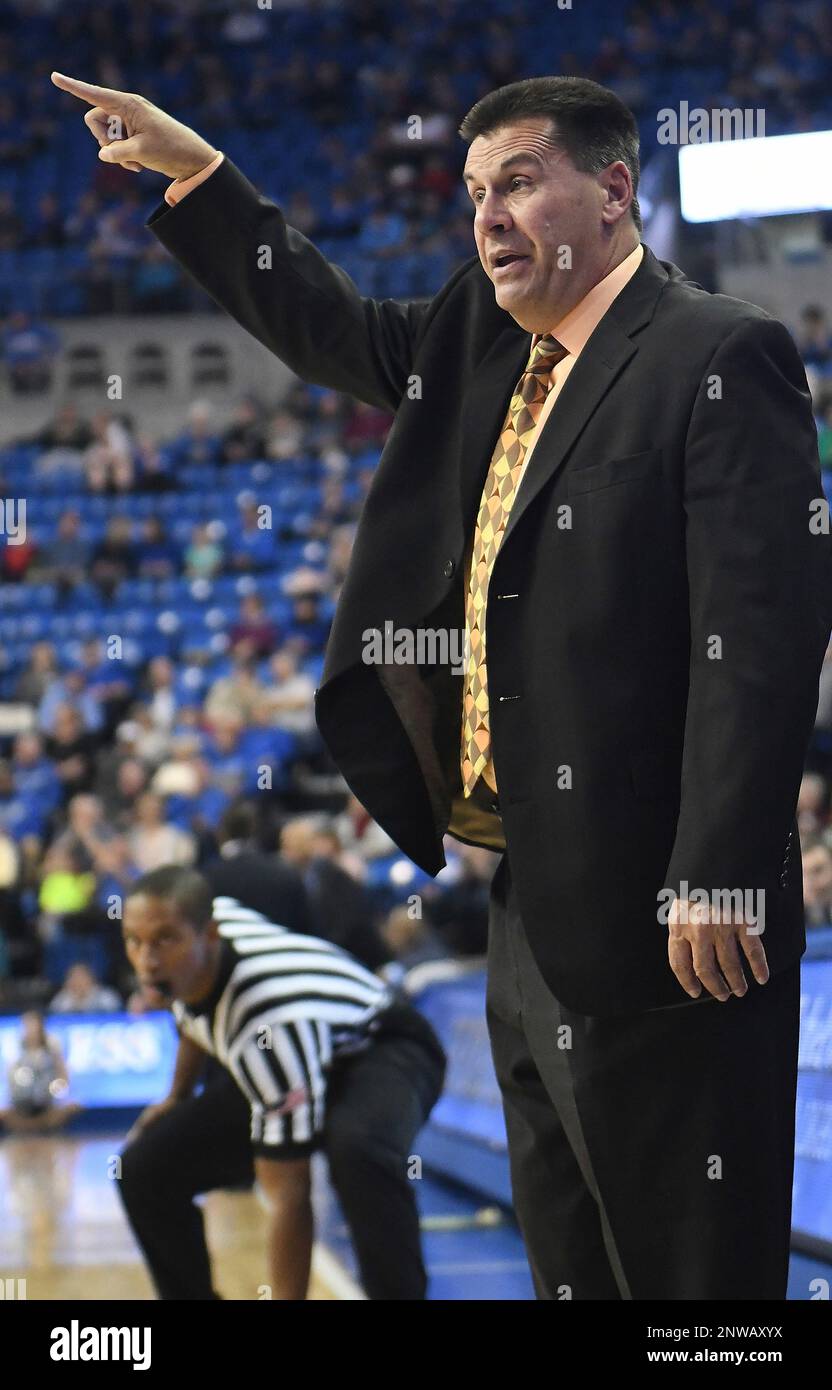 ST. LOUIS, MO - NOVEMBER 24: Central Arkansas Bears basketball coach ...