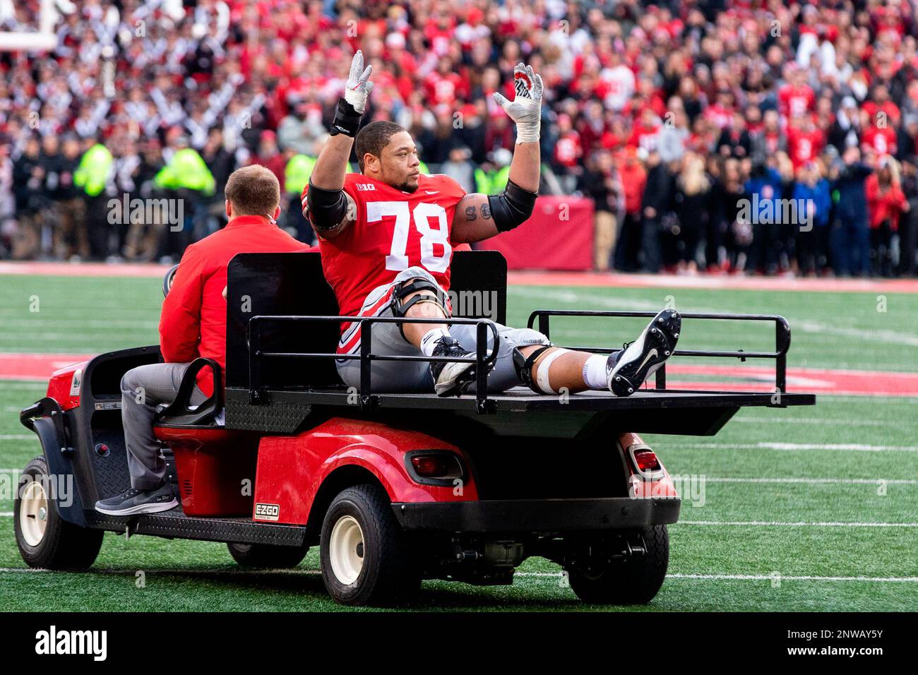 November 24, 2018 - Columbus, Ohio, U.S - Ohio State Buckeyes offensive ...