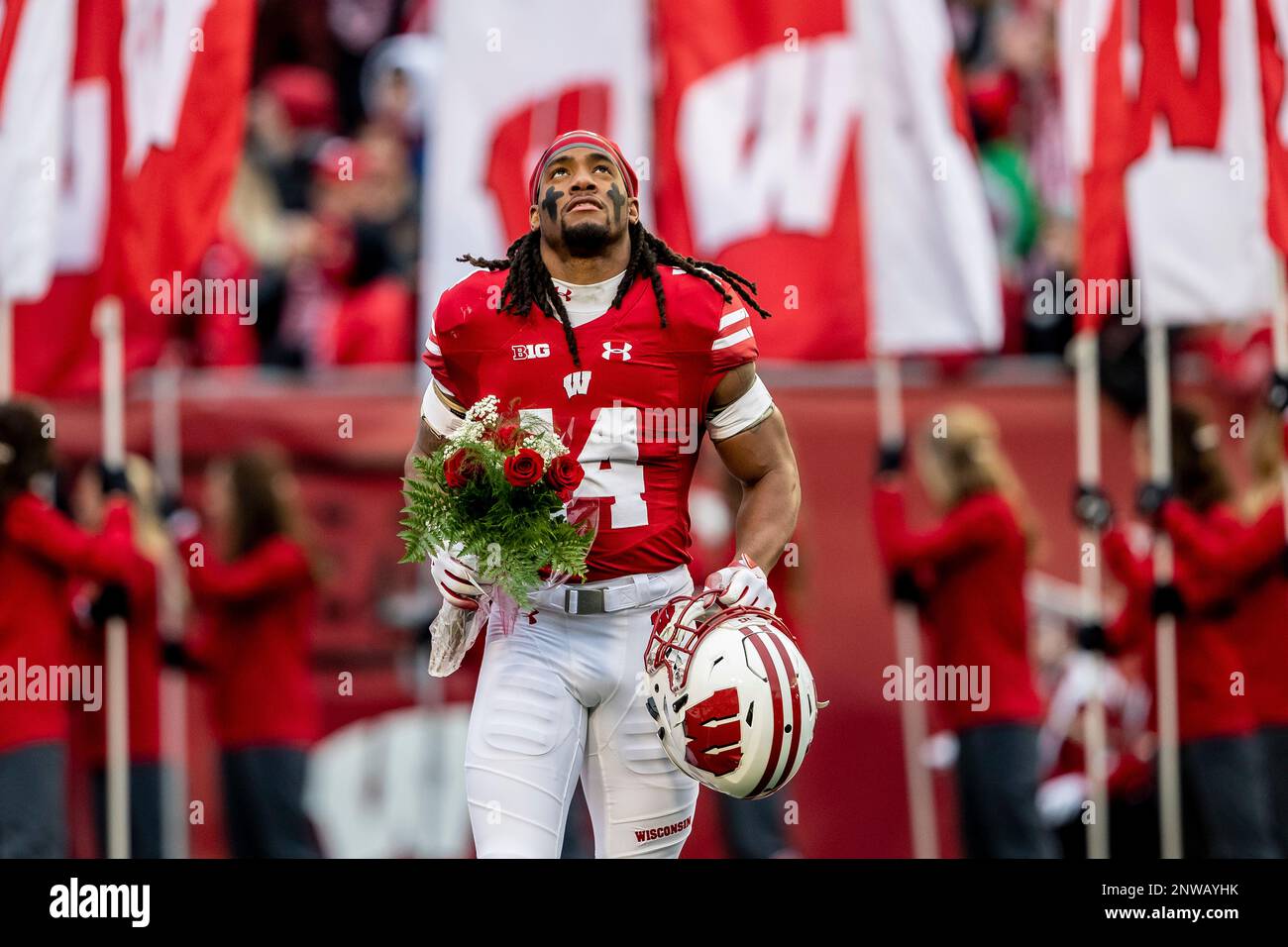 MADISON, WI - NOVEMBER 24: Wisconsin Badgers safety D'Cota Dixon (14 ...