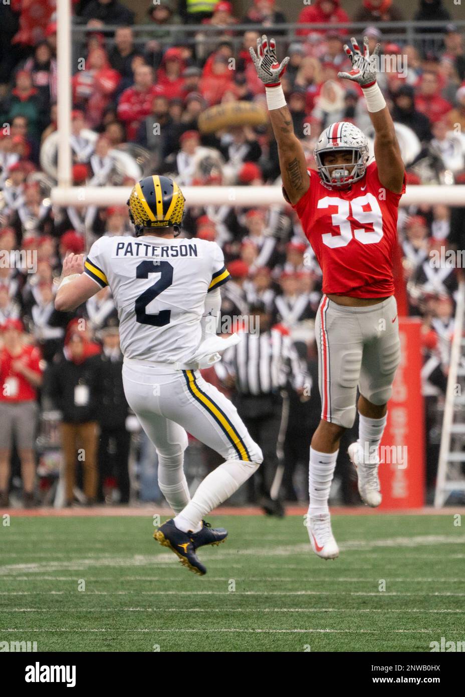 COLUMBUS, OH - NOVEMBER 24: Ohio State Buckeyes linebacker Malik ...
