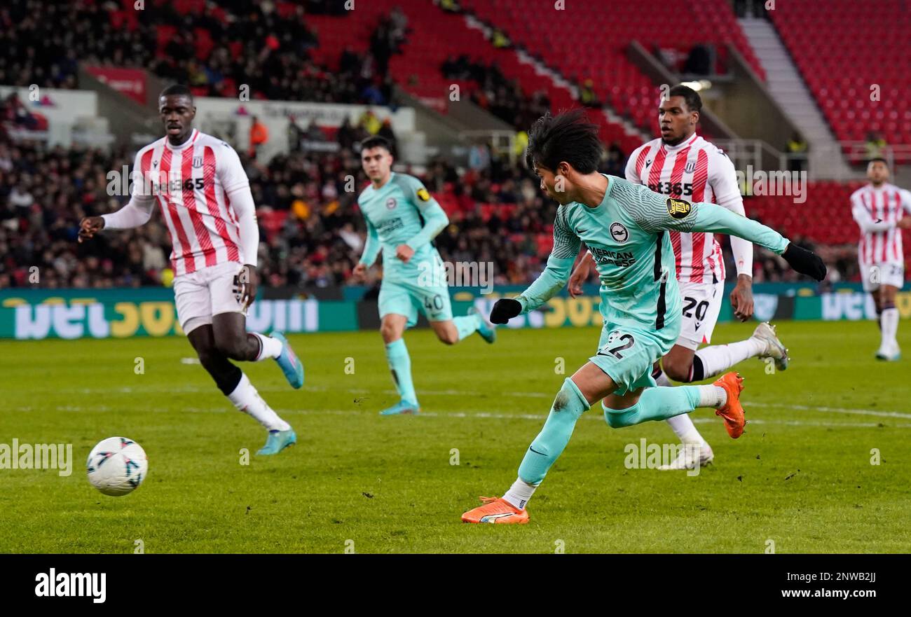 Kaoru mitoma goal hi-res stock photography and images - Alamy