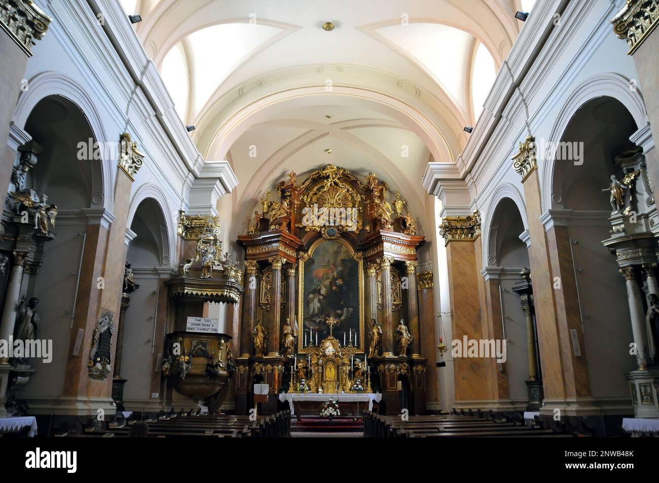 altar, Church of the Holy Trinity, Kostol Najsvätejšej Trojice, Trnava ...