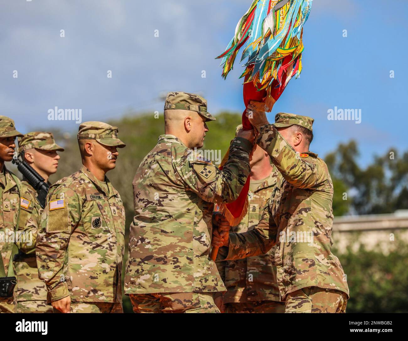 The 25th Infantry Division Artillery (DIVARTY) Command Sgt. Maj Paul ...