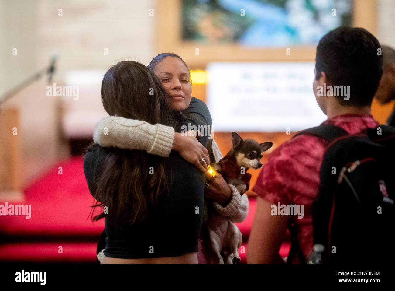 Jennifer Boone, who lost her home during the Camp Fire, gets a hug ...