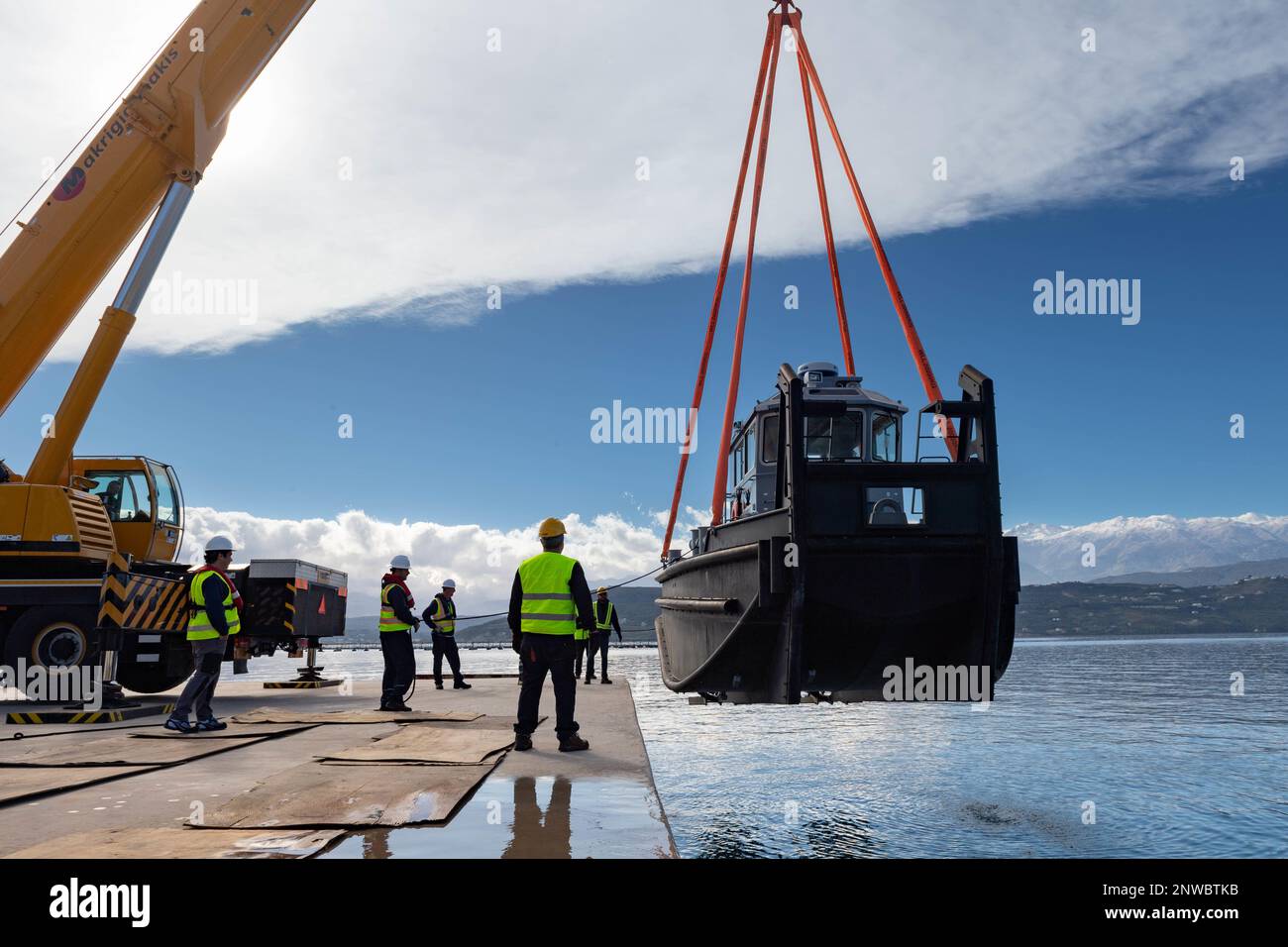 NAVAL SUPPORT ACTIVITY SOUDA BAY, Greece (Jan. 19, 2023) Crane ...
