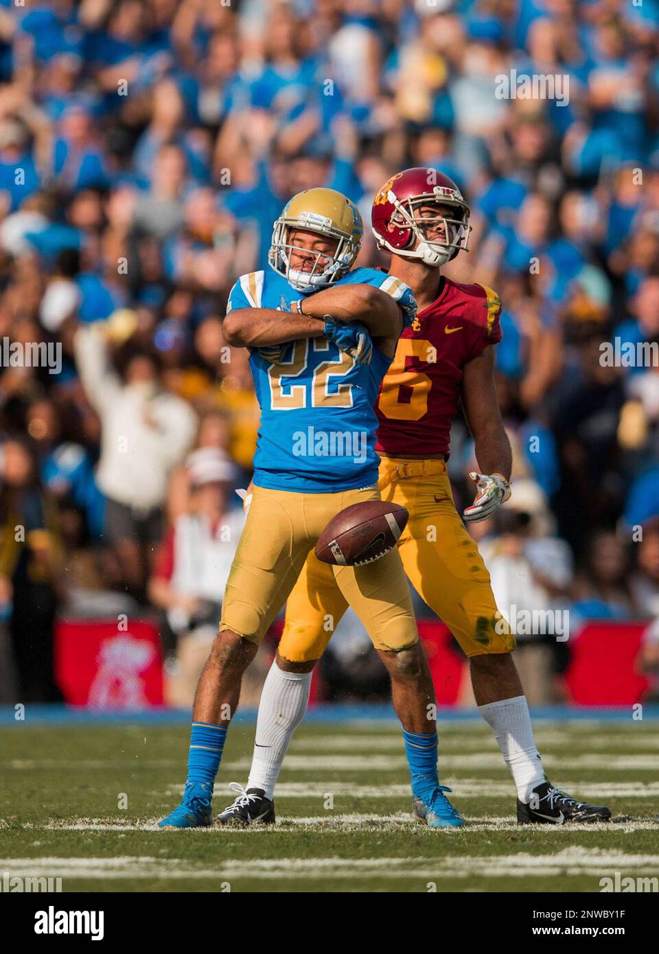 November 17, 2018 Pasadena, CA...UCLA Bruins defensive back (22) Nate ...