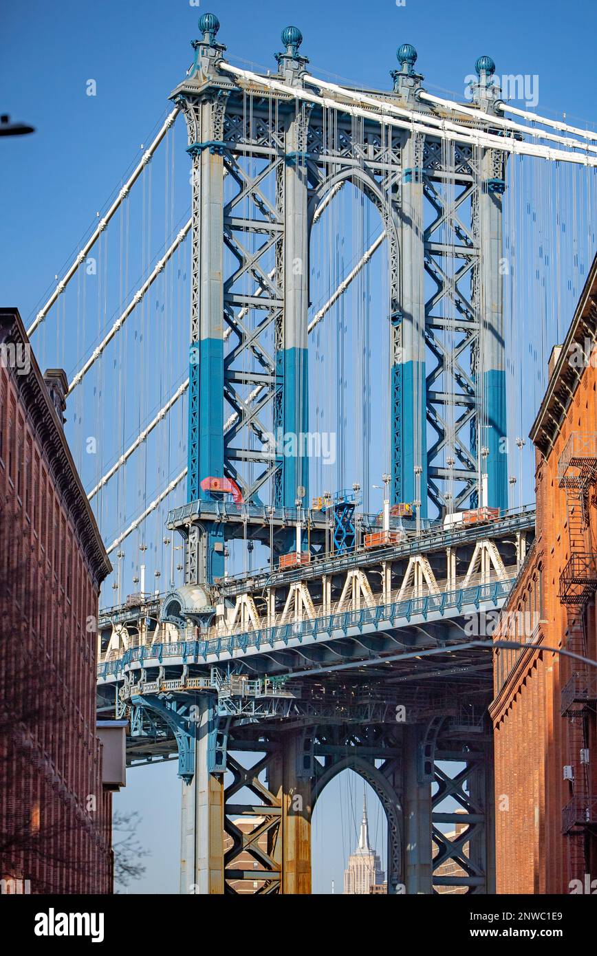 Manhattan Bridge viewpoint from Dumbo - travel photography Stock Photo ...
