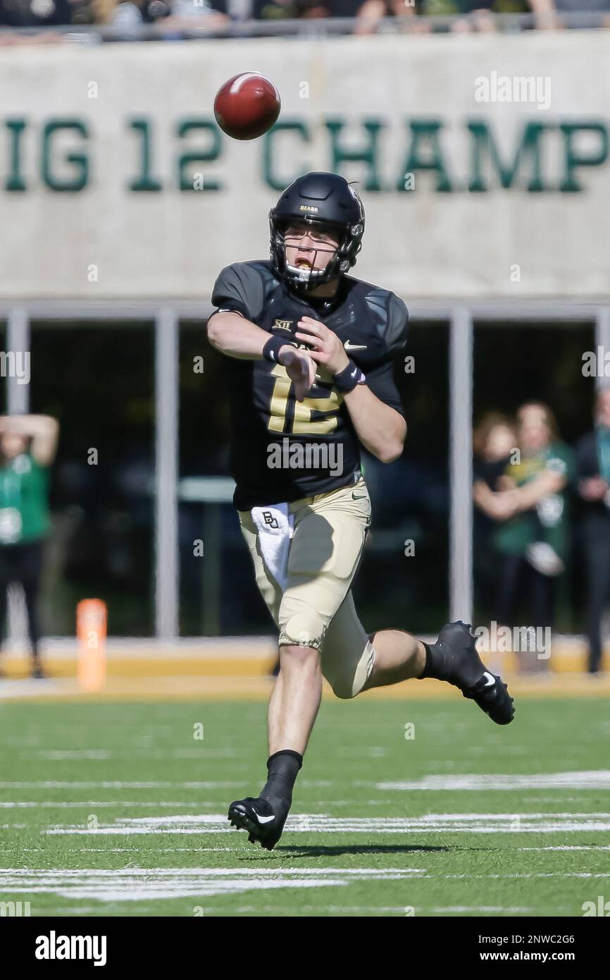 WACO, TX - NOVEMBER 17: Baylor Bears quarterback Charlie Brewer (12 ...