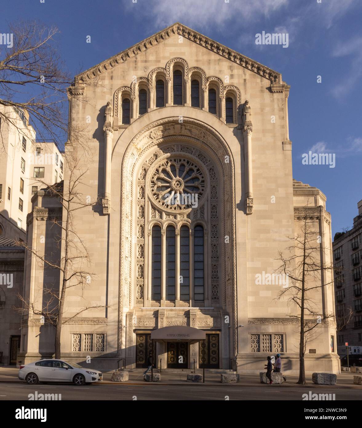 Temple Emanu-El in New York - travel photography Stock Photo - Alamy
