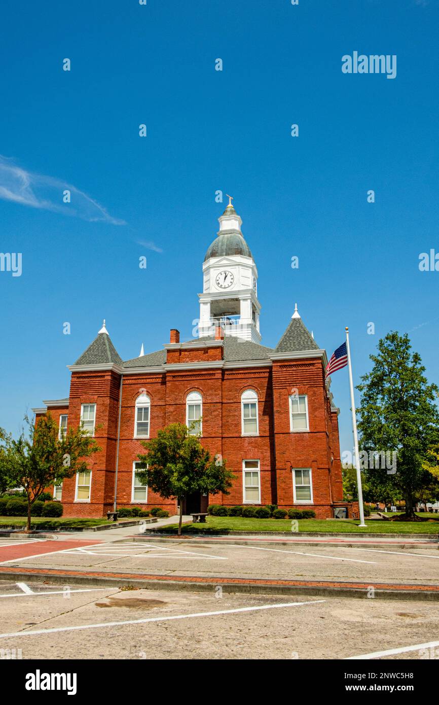 Berrien County Courthouse, 101 East Marion Ave, Nashville, Georgia ...