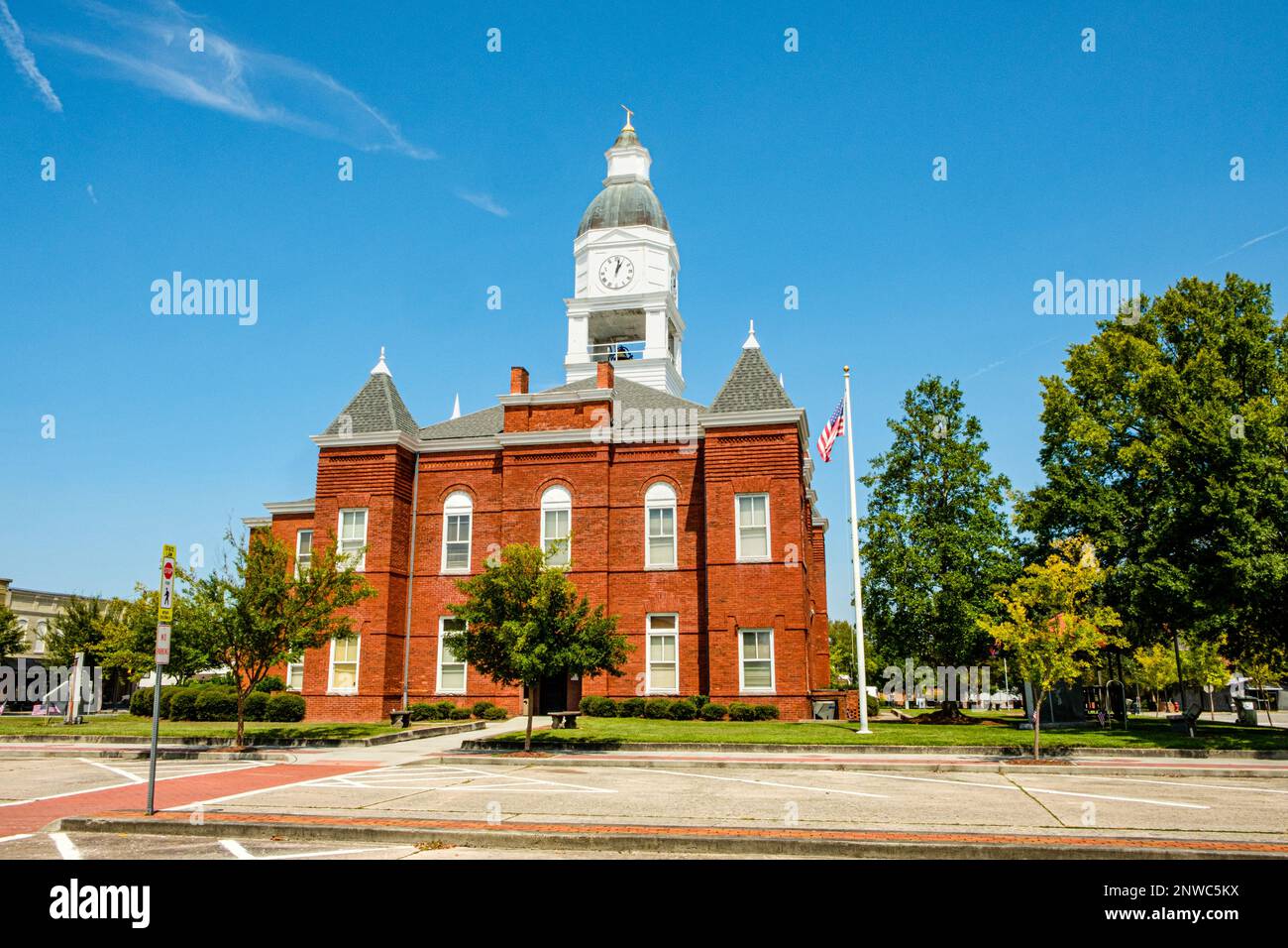 Berrien County Courthouse, 101 East Marion Ave, Nashville, Georgia ...
