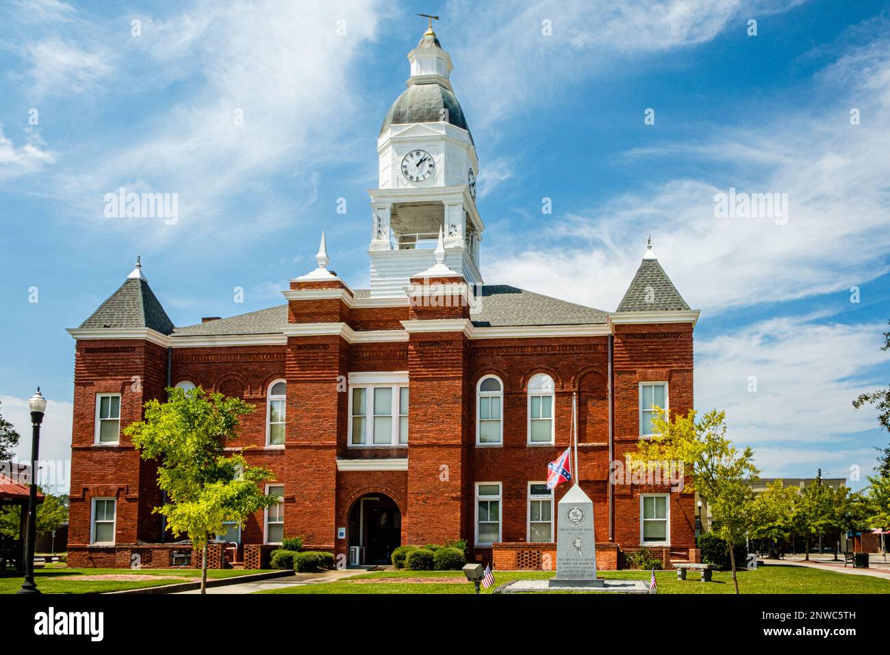 Berrien County Courthouse, 101 East Marion Ave, Nashville, Georgia ...