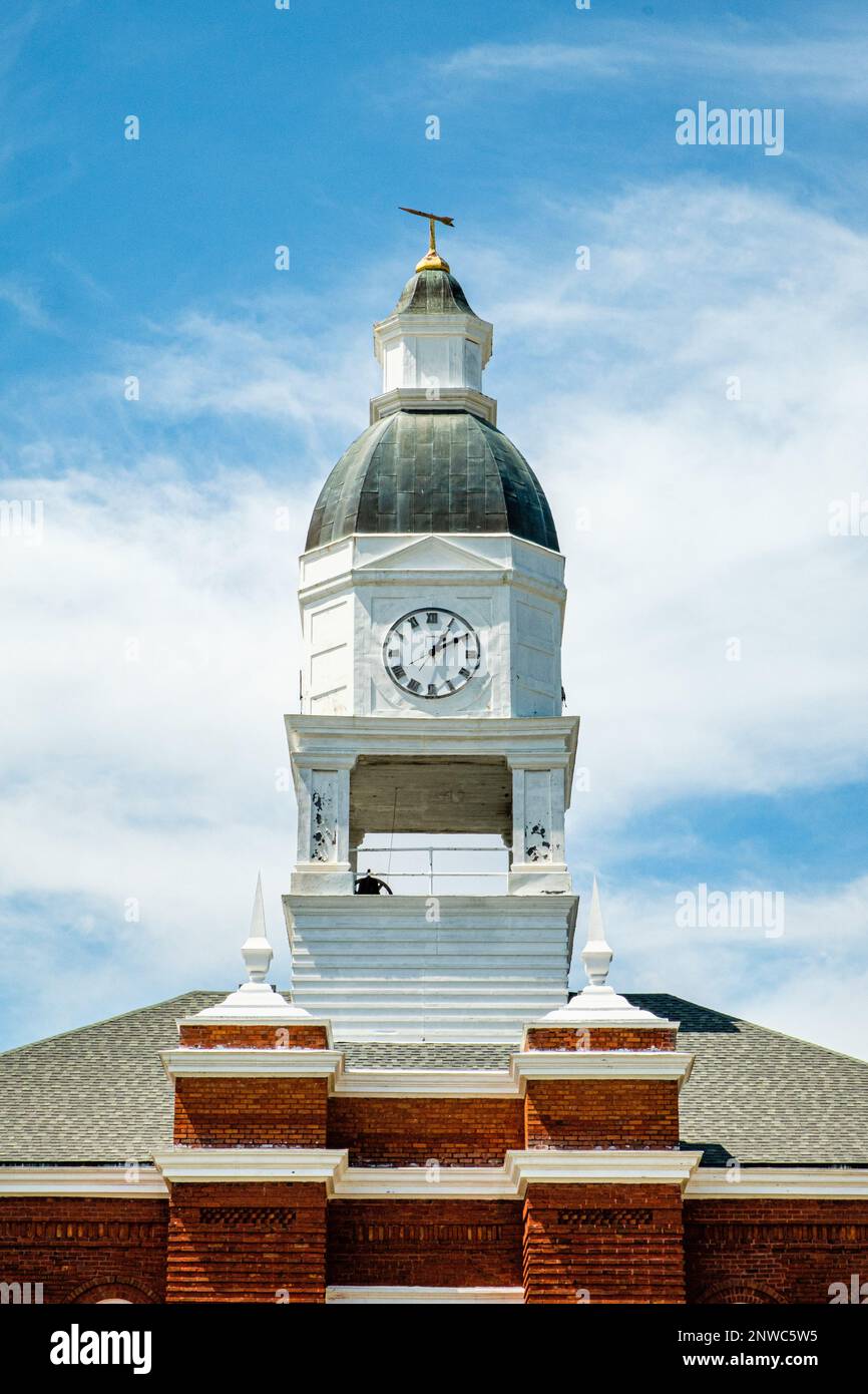 Berrien County Courthouse, 101 East Marion Ave, Nashville, Georgia ...