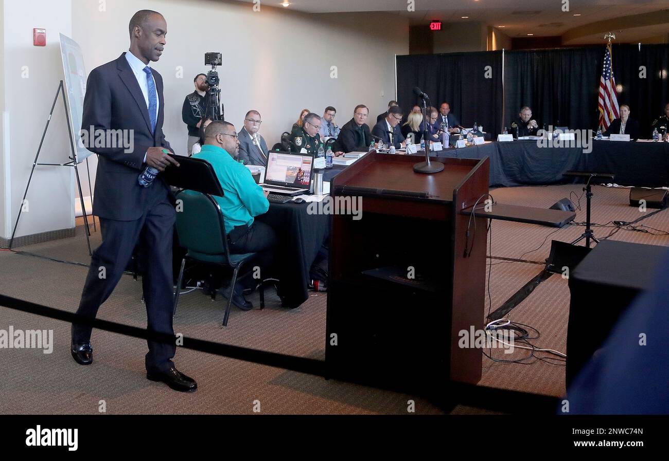 Broward County School Superintendent Robert Runcie walks to the podium ...