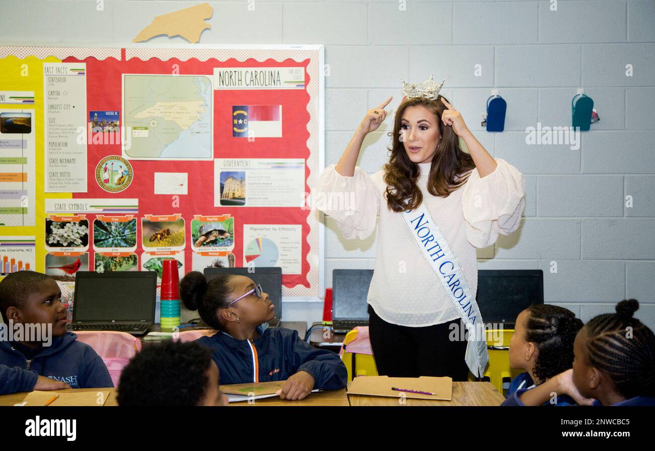 Miss North Carolina 2018, Laura Matrazzo, shows Mrs. Wiggins fourth ...