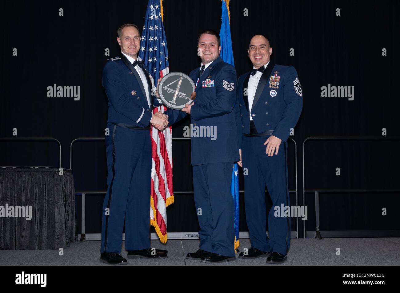 Tech Sgt. Robert Nobriga, center, 4th Maintenance Group aircraft ...