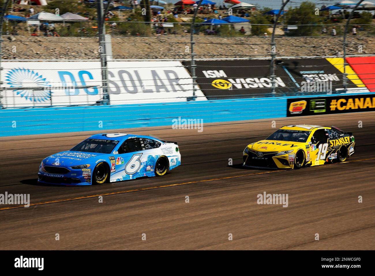 #6: Matt Kenseth, Roush Fenway Racing, Ford Fusion Wyndham Rewards and ...