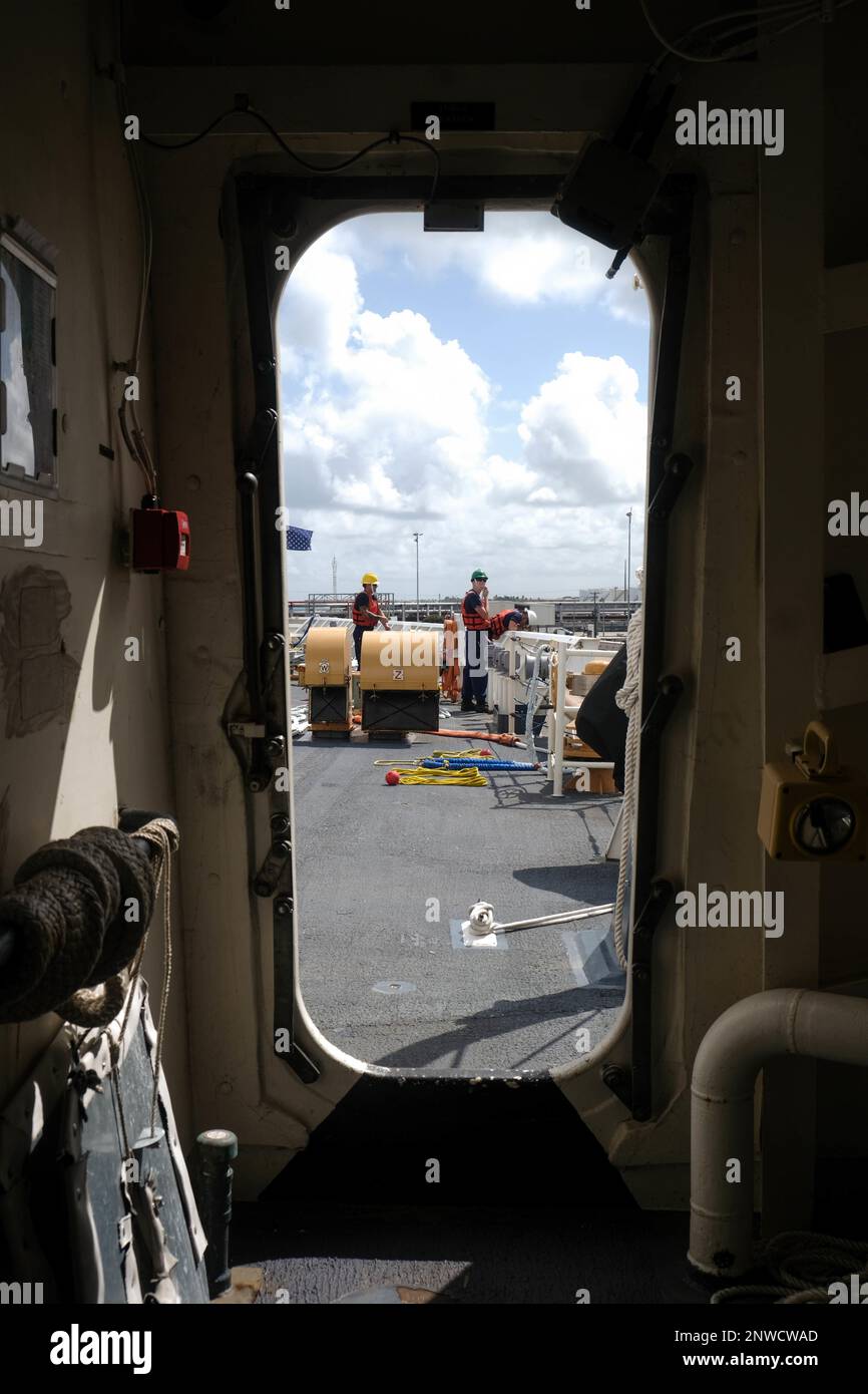 USCGC Stone (WMSL 758) crew members prepare to get underway in Suape ...