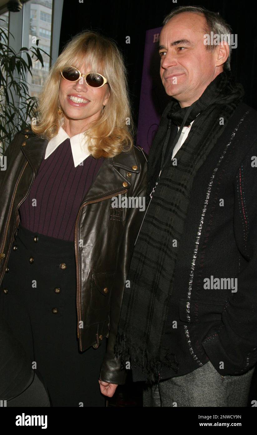 Carly Simon And Husband Jim Hart Attend The Premiere Of Poohs Heffalump Movie At Loews