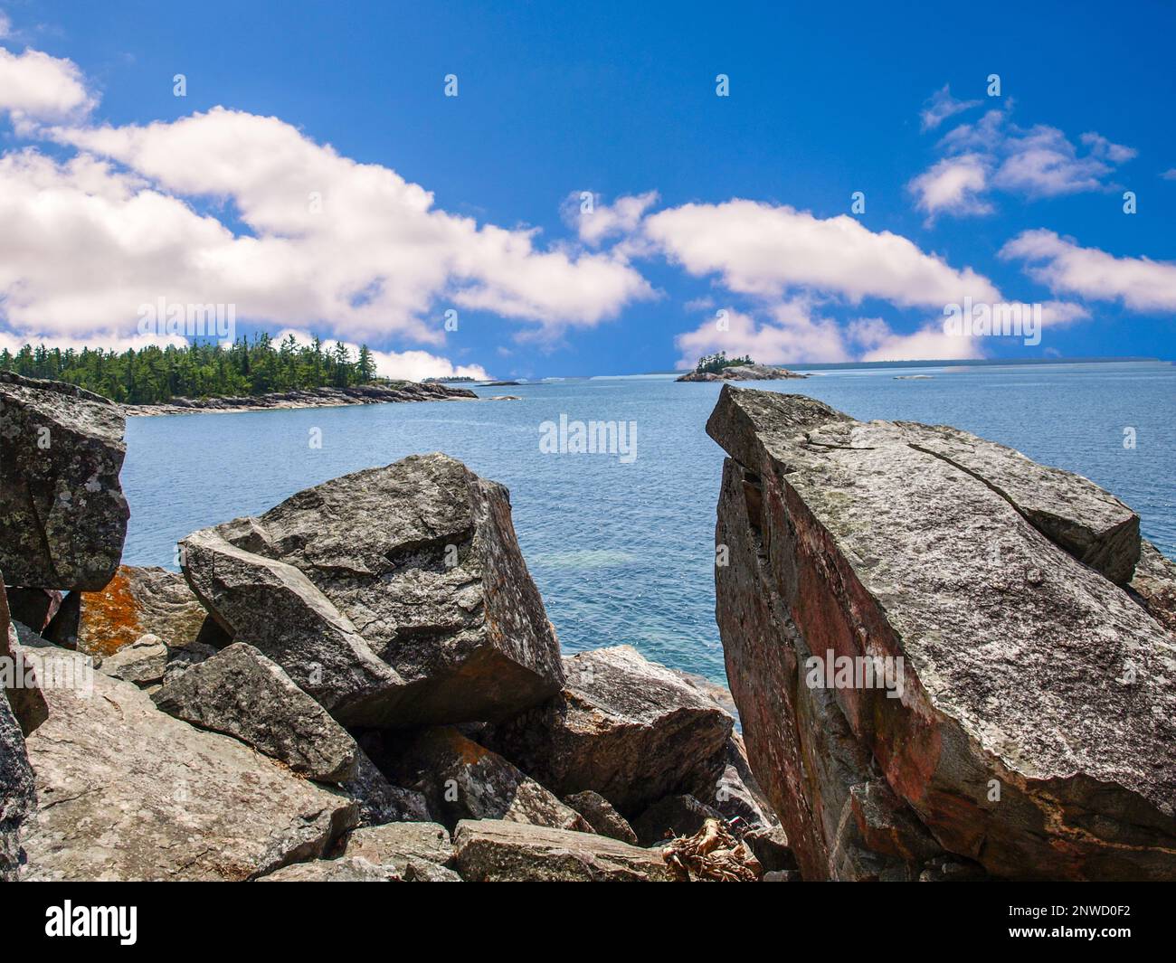 Giant rocks on the shore of Lake Superior, ON, Canada Stock Photo - Alamy