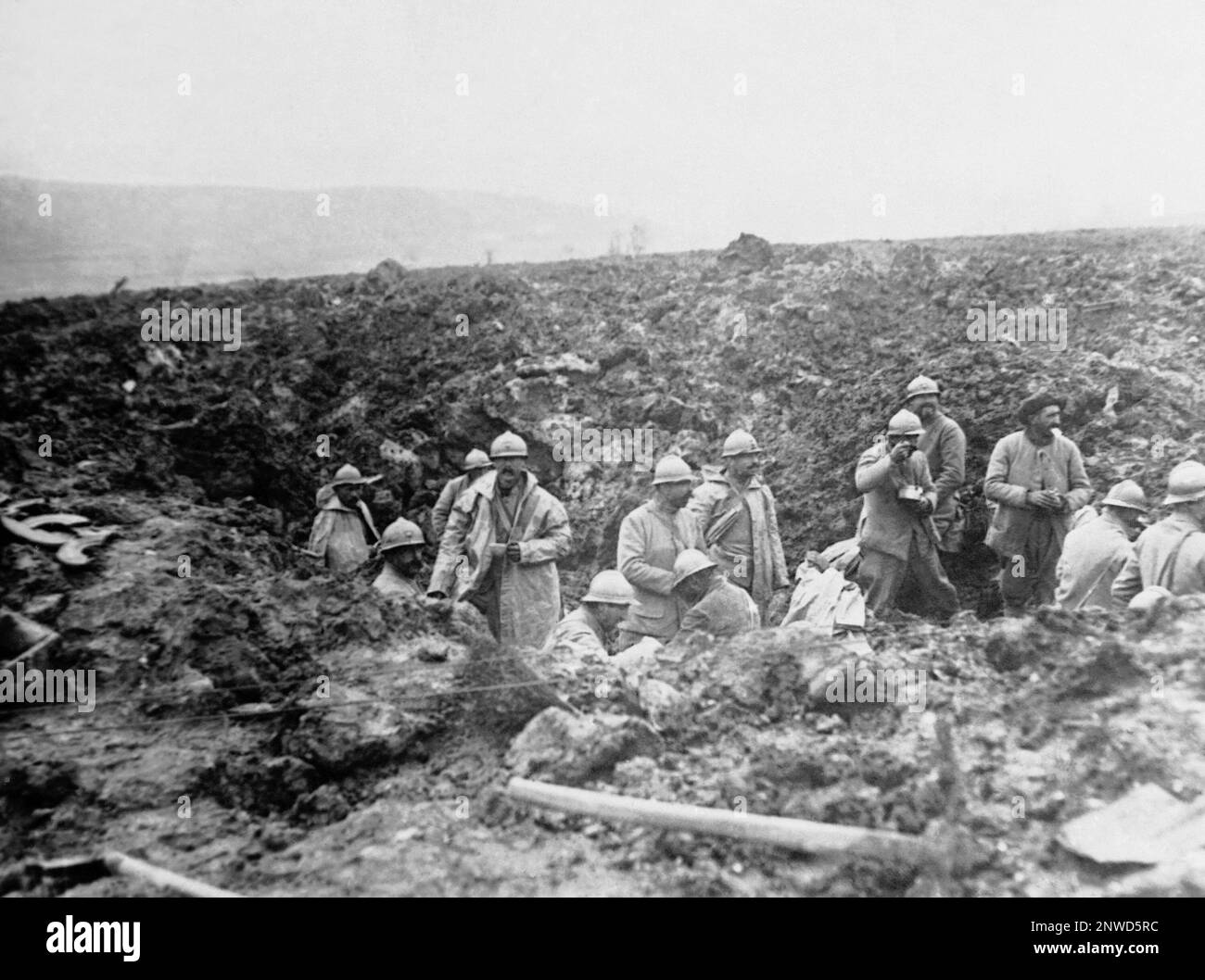 FORTY NINE OF ONE HUNDRED PHOTOS WORLD WAR ONE CENTENARY TIMELINE-In ...