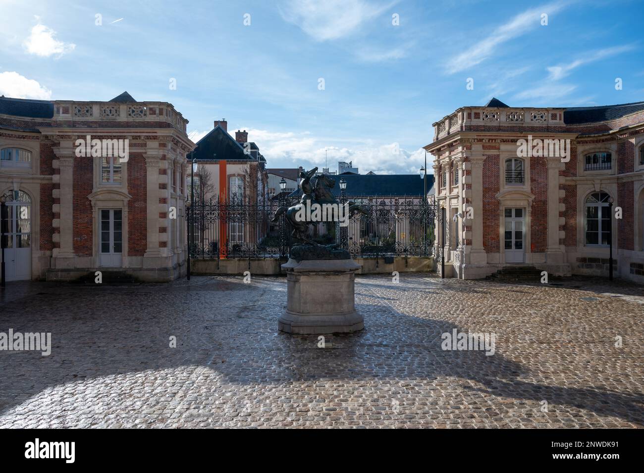 Champagne Houses In Epernay France at Shirley Ashley blog