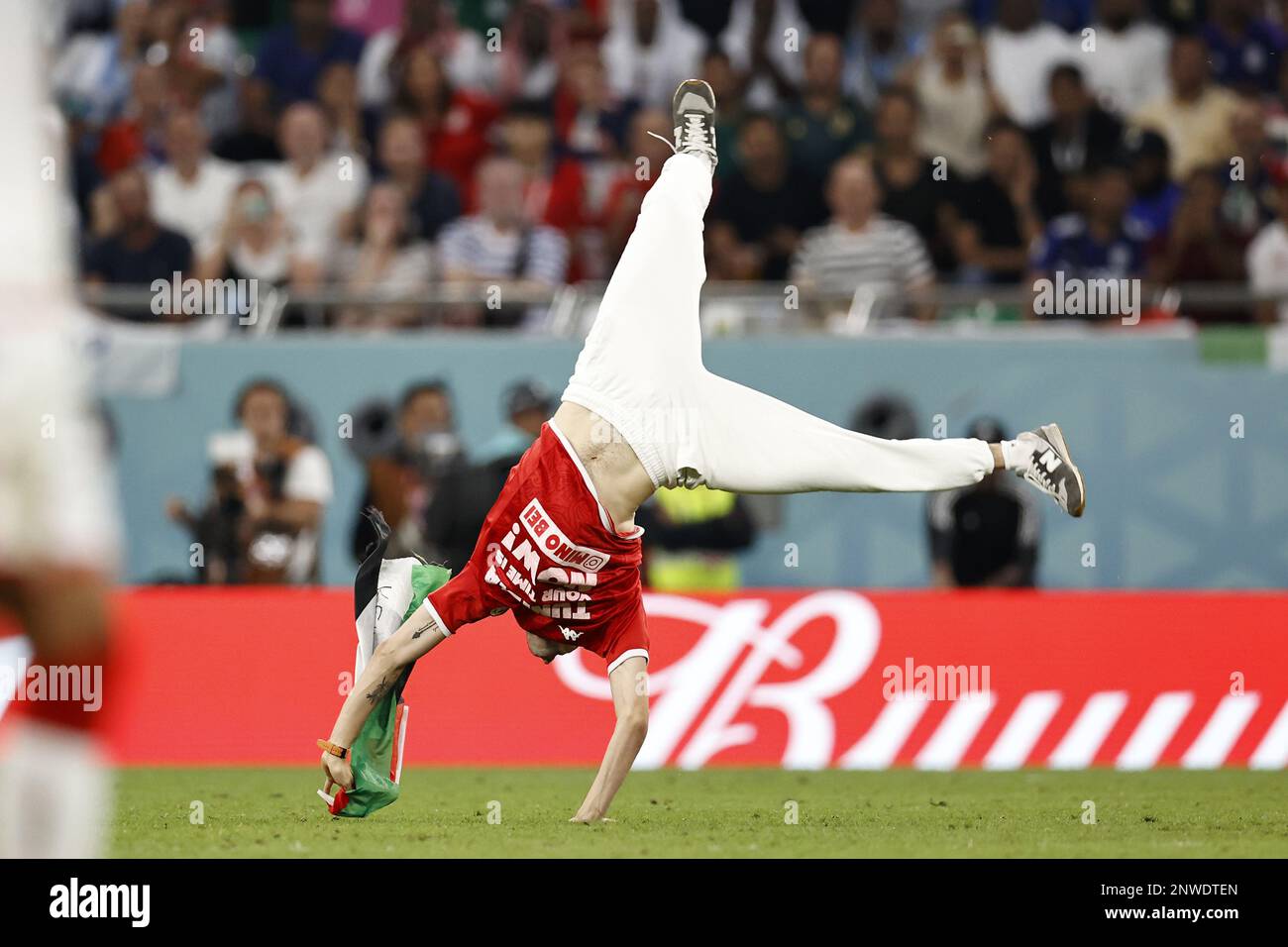 DOHA - pitch invader, pitch intruder during the FIFA World Cup Qatar ...