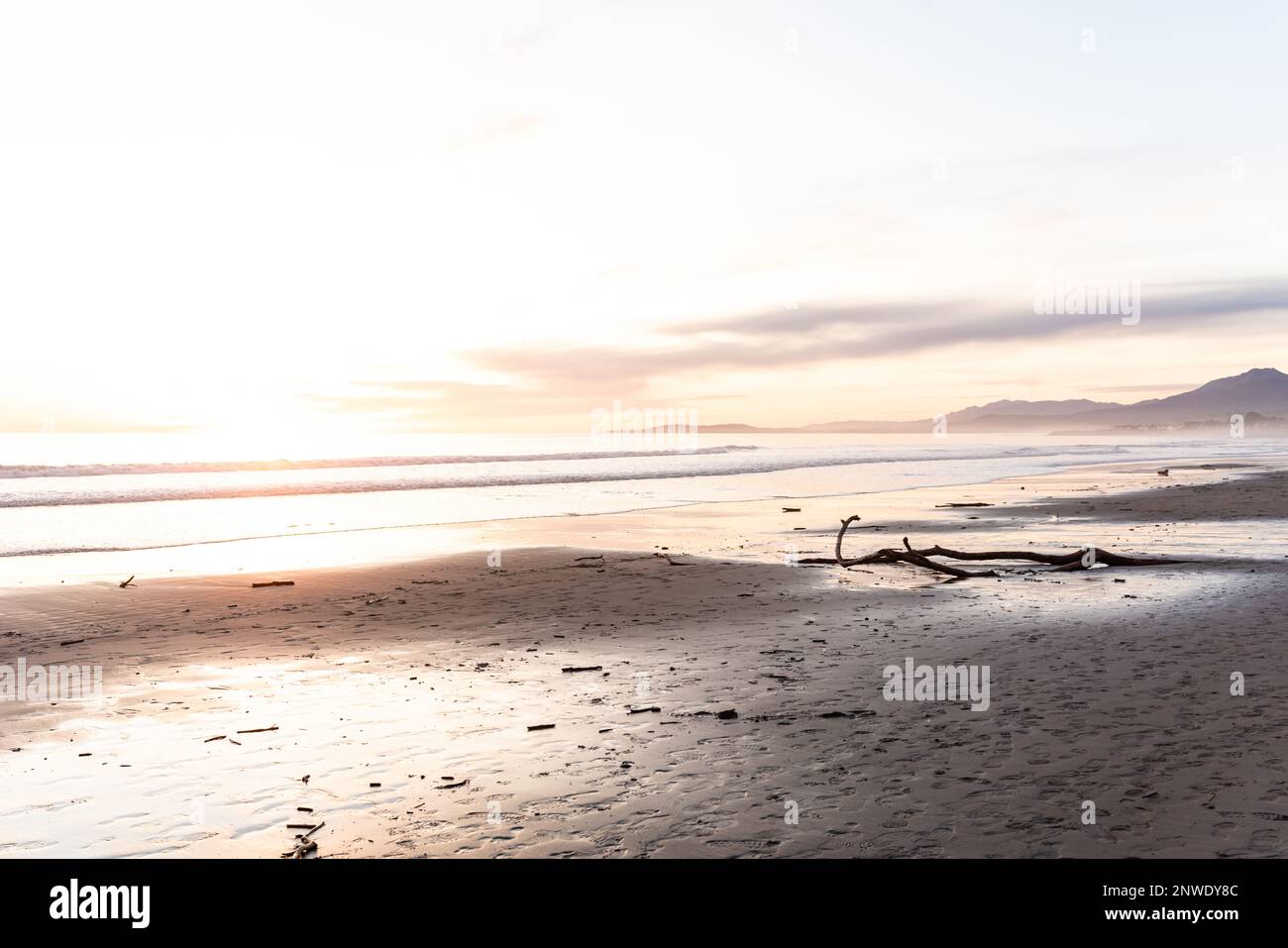 Super sunset in the beach of carpinteria in santa barbara california ...