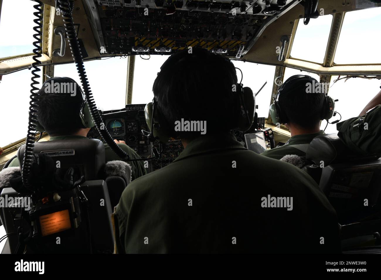 Japan Air Self-Defense Force 1st Tactical Airlift Wing members from ...